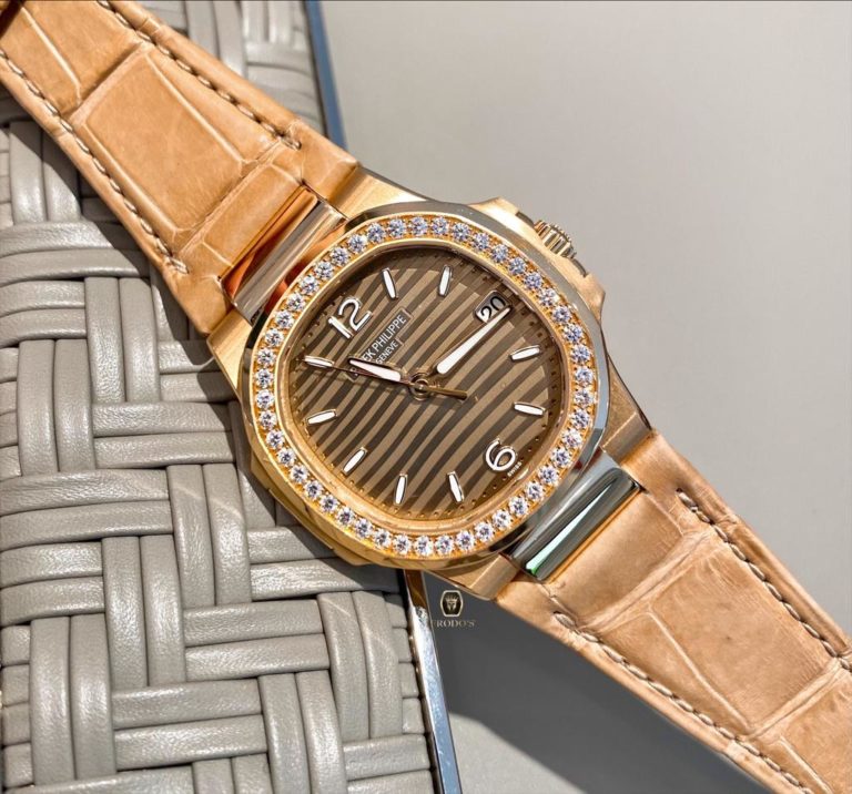 PATEK PHILIPPE NAUTILUS 7010R-012