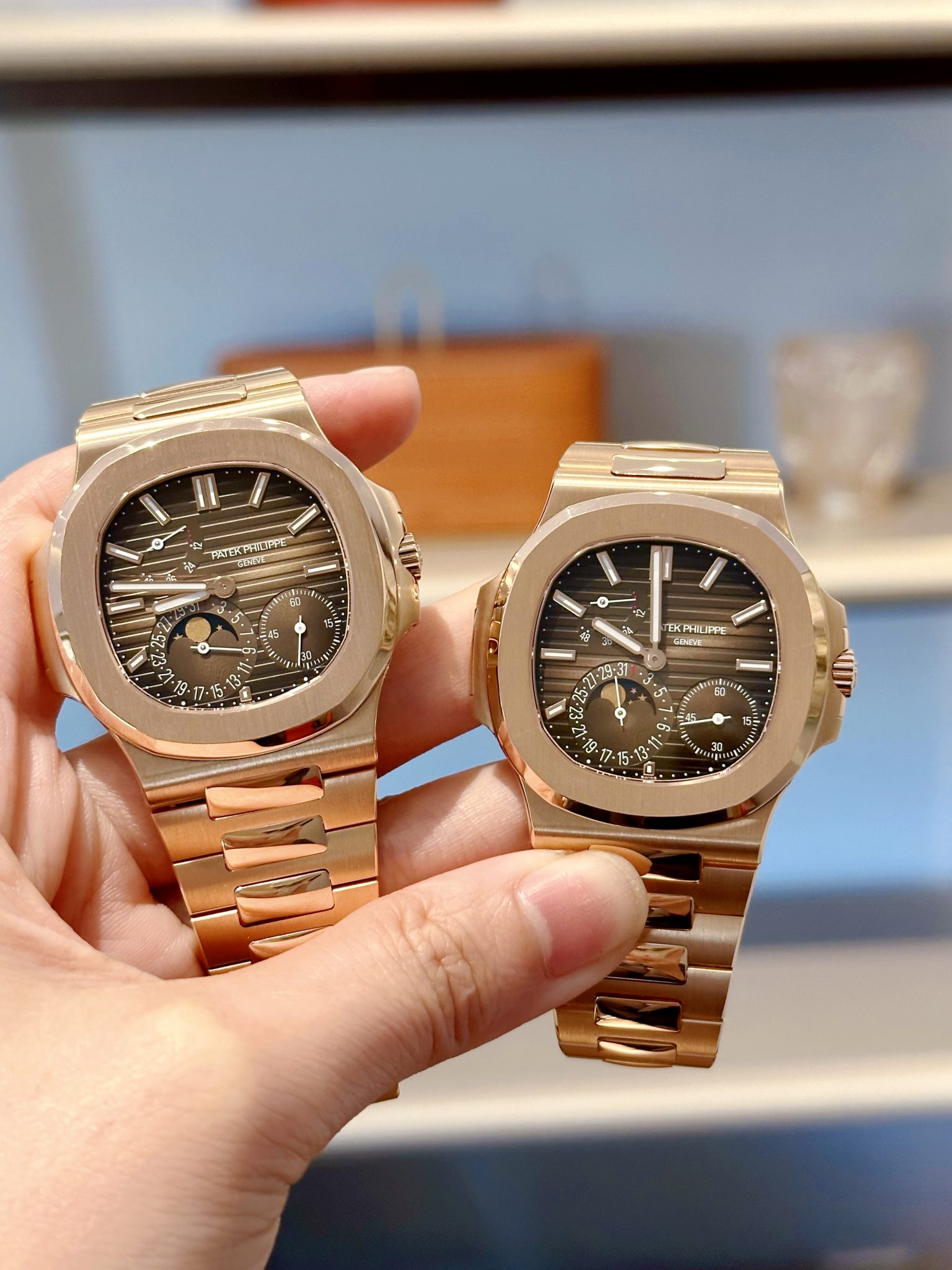 Patek Philippe Nautilus 5712/1R - 001 New chờ hàng