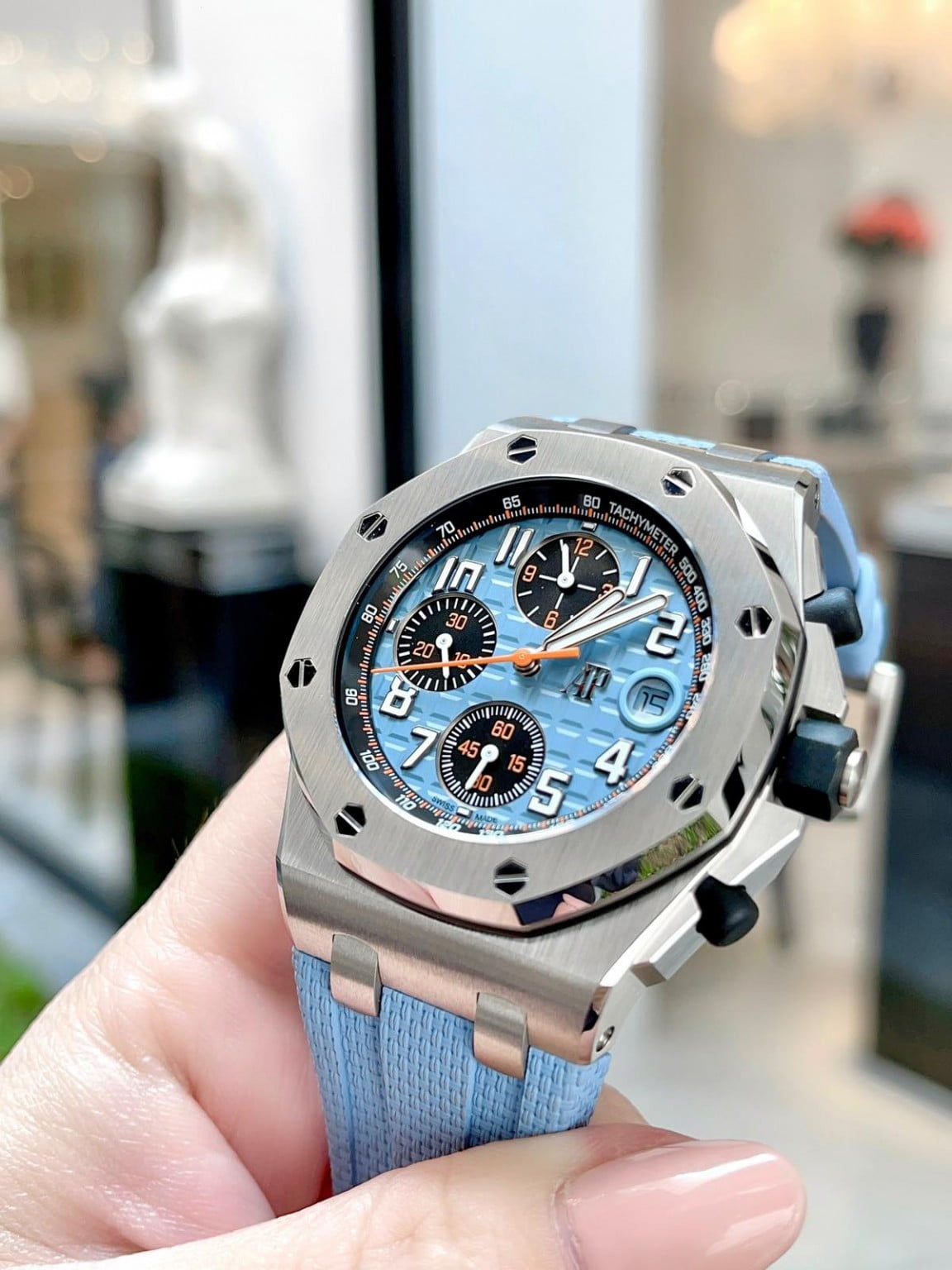 AP Royal Oak Offshore Selfwinding Chronograph 26238ST Tiffany chờ hàng